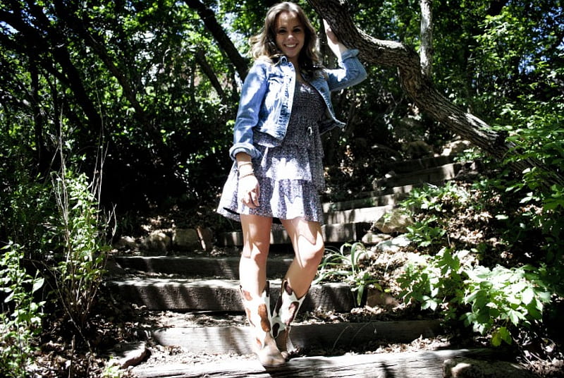 A Country Graden Garden Dress Boots Cowgirl Hd Wallpaper Peakpx