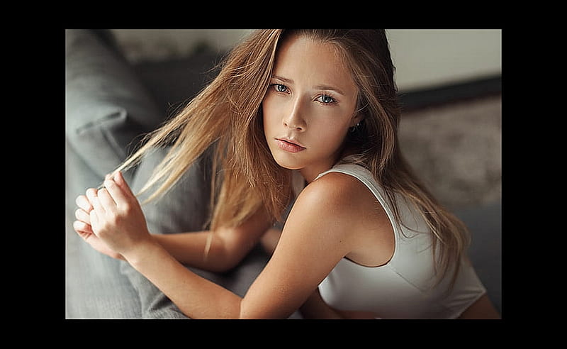 1920x1080px 1080p Free Download Blonde Leaning Over Sofa Long Hair