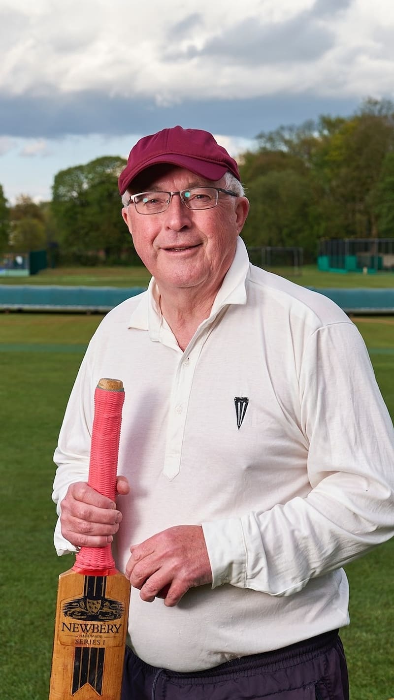 Cricket Bat With Old Man Hd Phone Wallpaper Peakpx